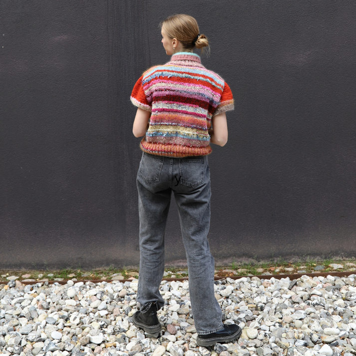 MY DEMURE TEE – Frejas knit